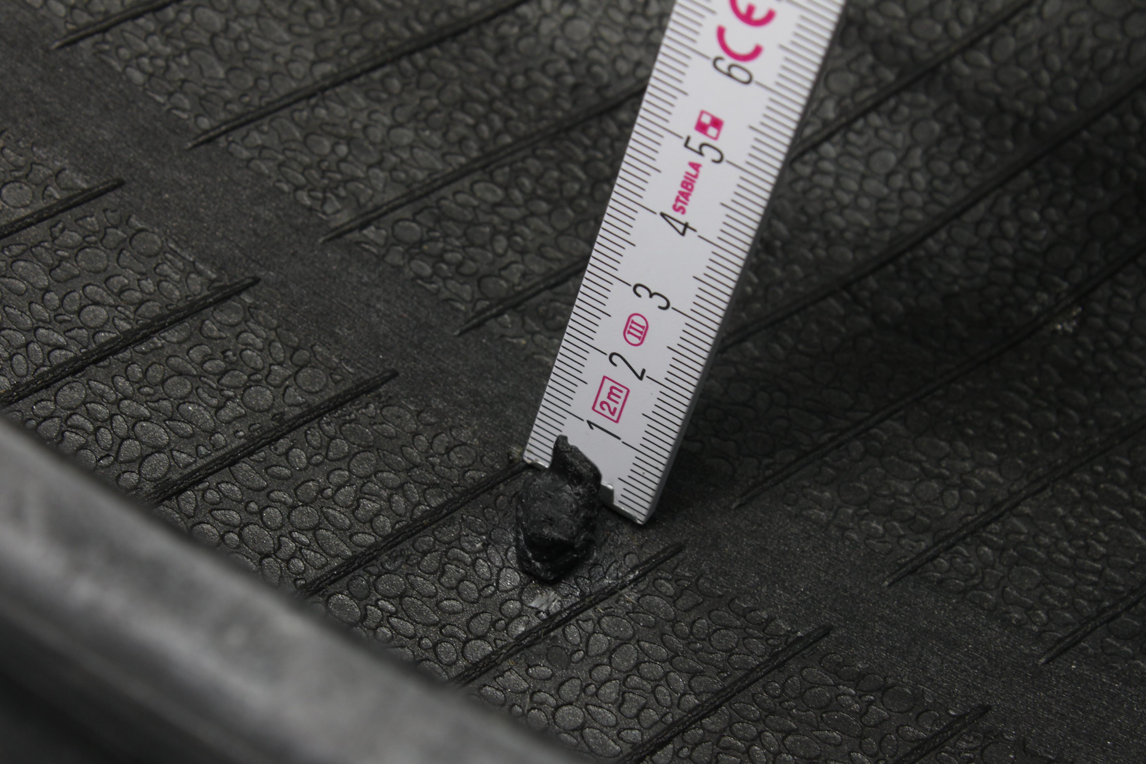 Instruction manual CoPrA tire repair system — Nuoka